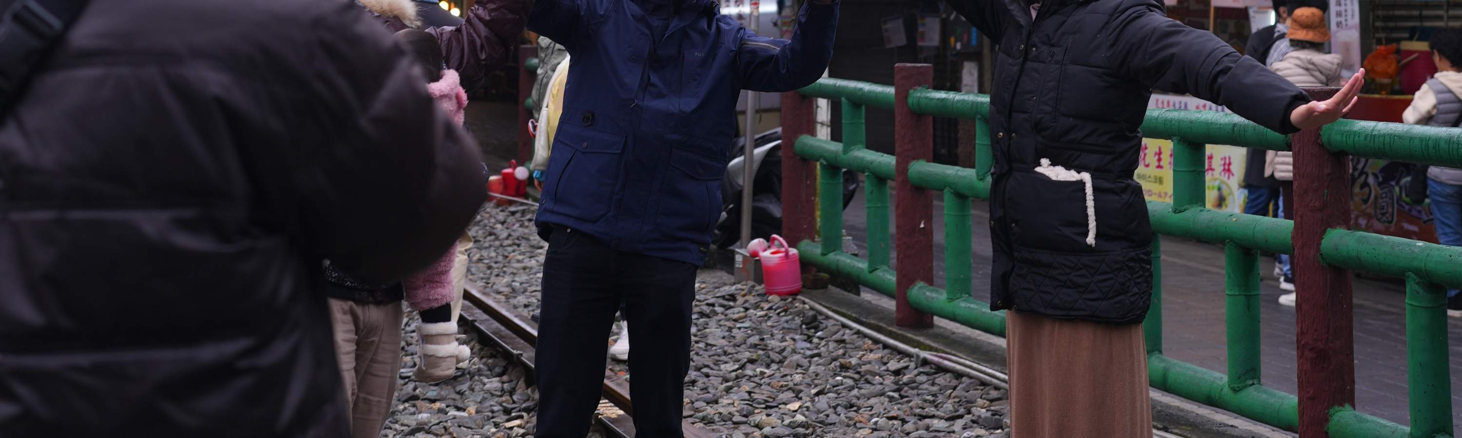 [Muslim Friendly] Jiufen Old Street/Heping Island/Shifen Old Street ...